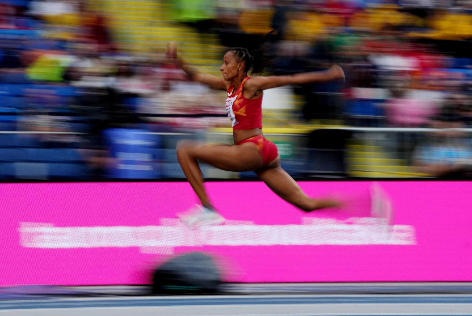 ANA PELETEIRO EUROPEO: Así fue el regreso de Ana Peleteiro a las pistas ...