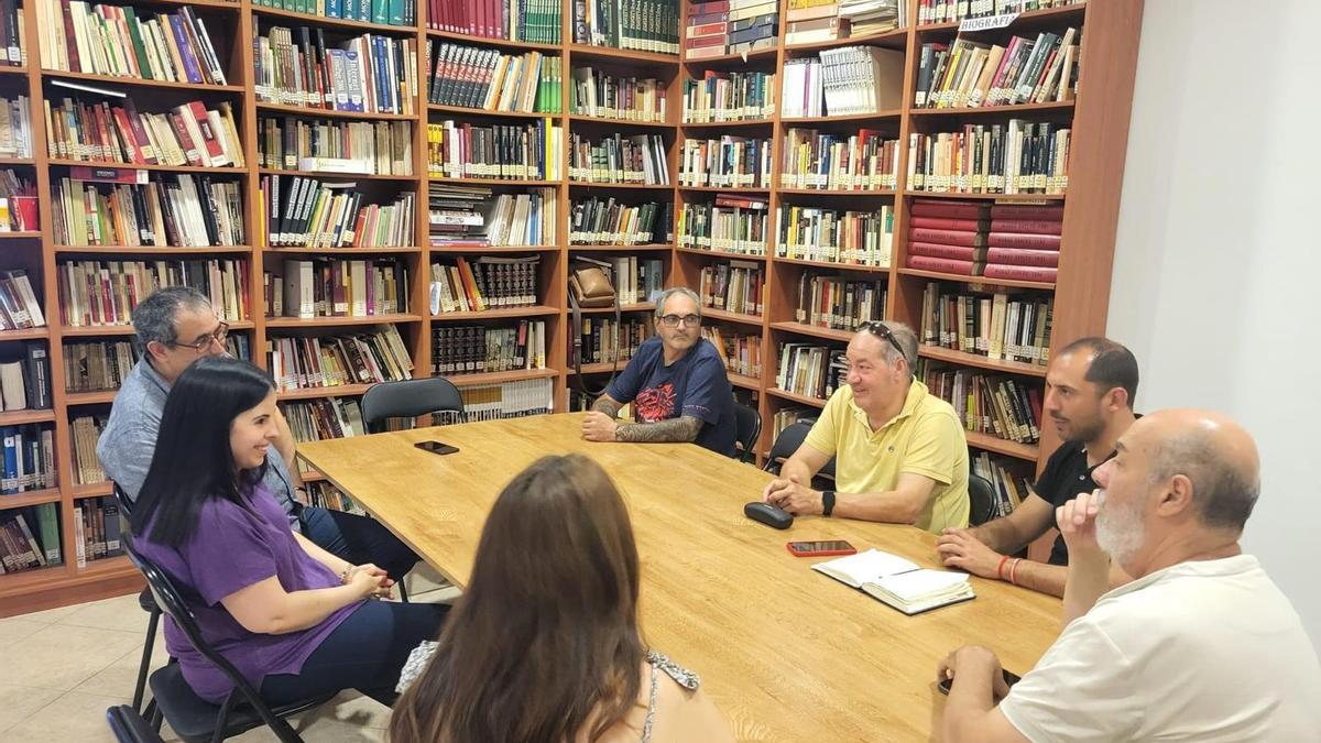 IU constituye su asamblea local en Cabra con Verónica Rascón como ...