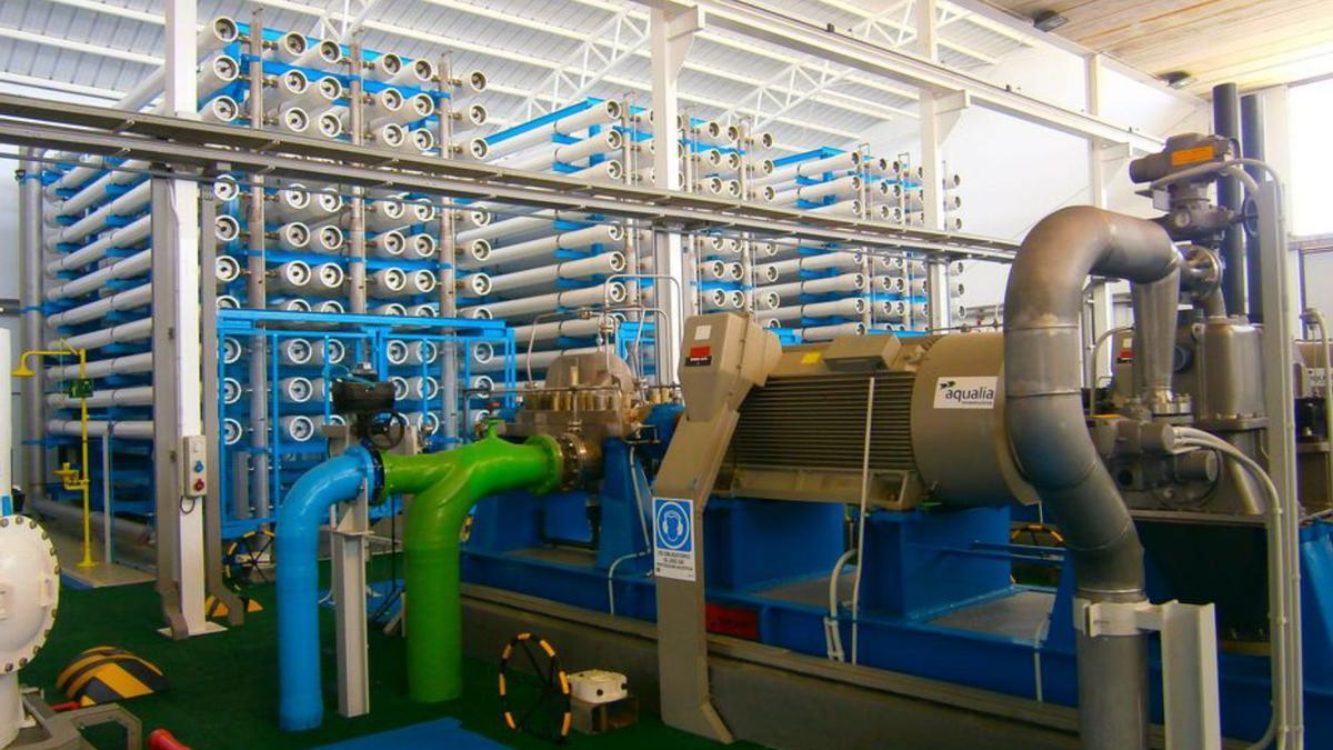 Desalar el agua del mar, un proceso complejo muy necesario - Diario de ...