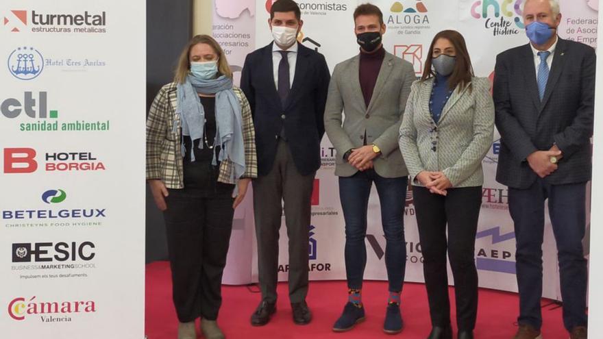 FAES premia a Agrios Selectos, Auti Ingenieros, Cafés Climent, Cañamás ...