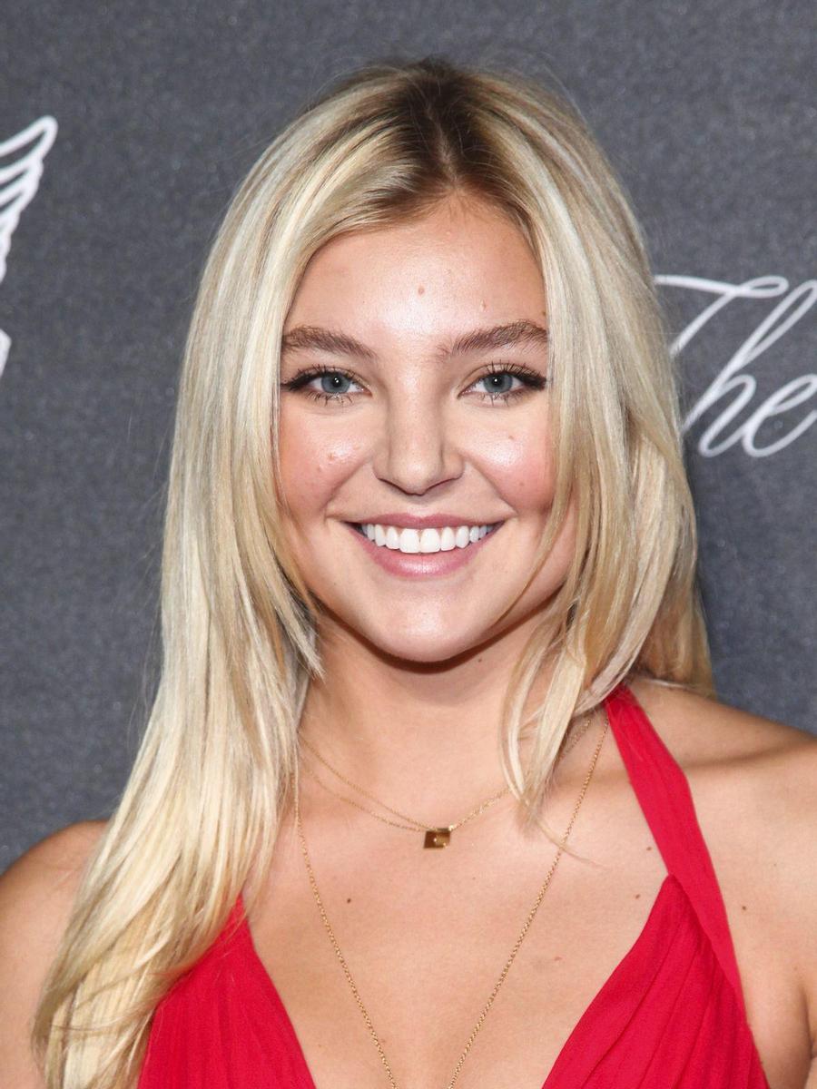 Victoria's Secret Fashion Show 2015: Rachel Hilbert - Woman