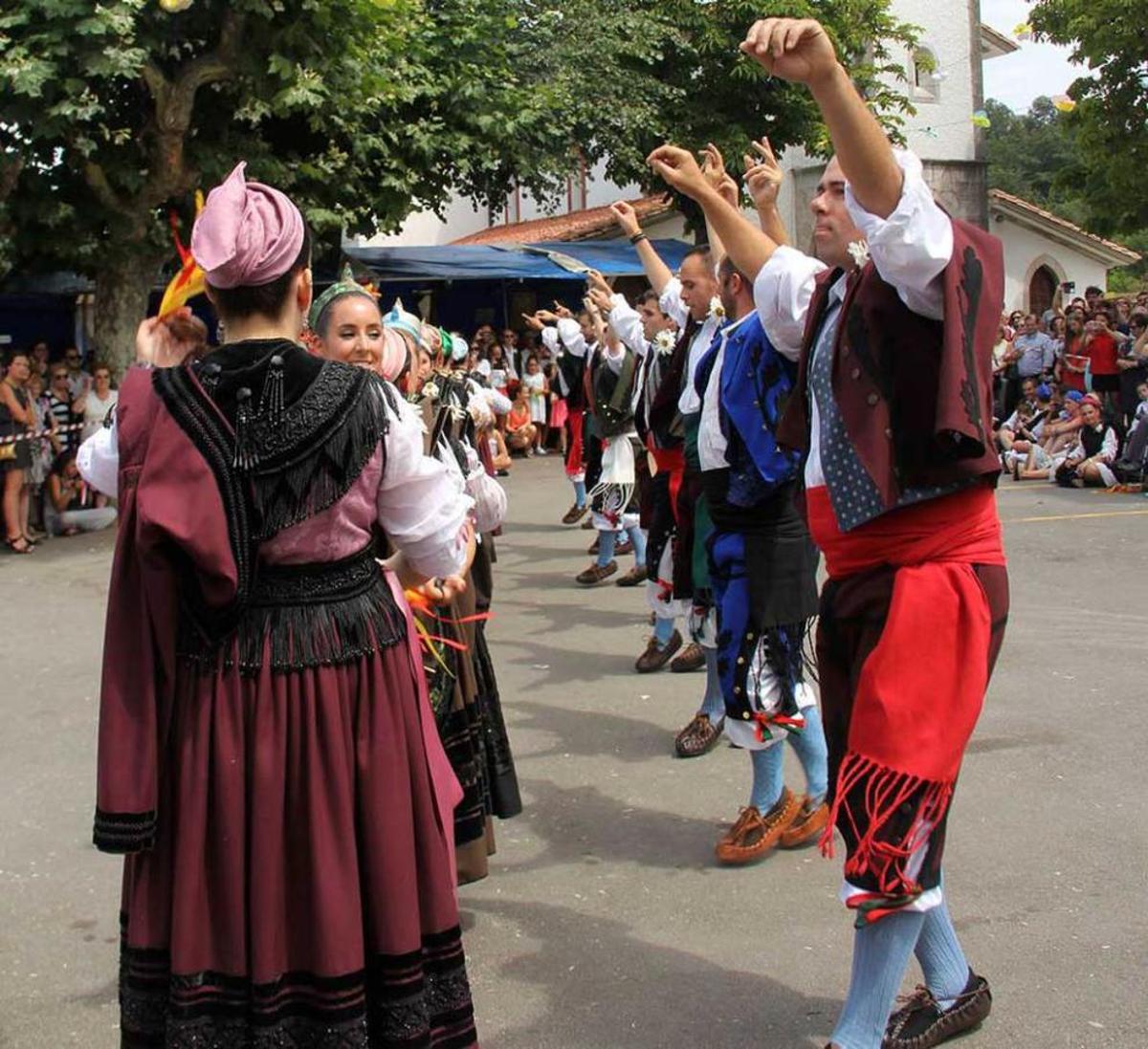 Pericote, el símbolo sagrado de Llanes