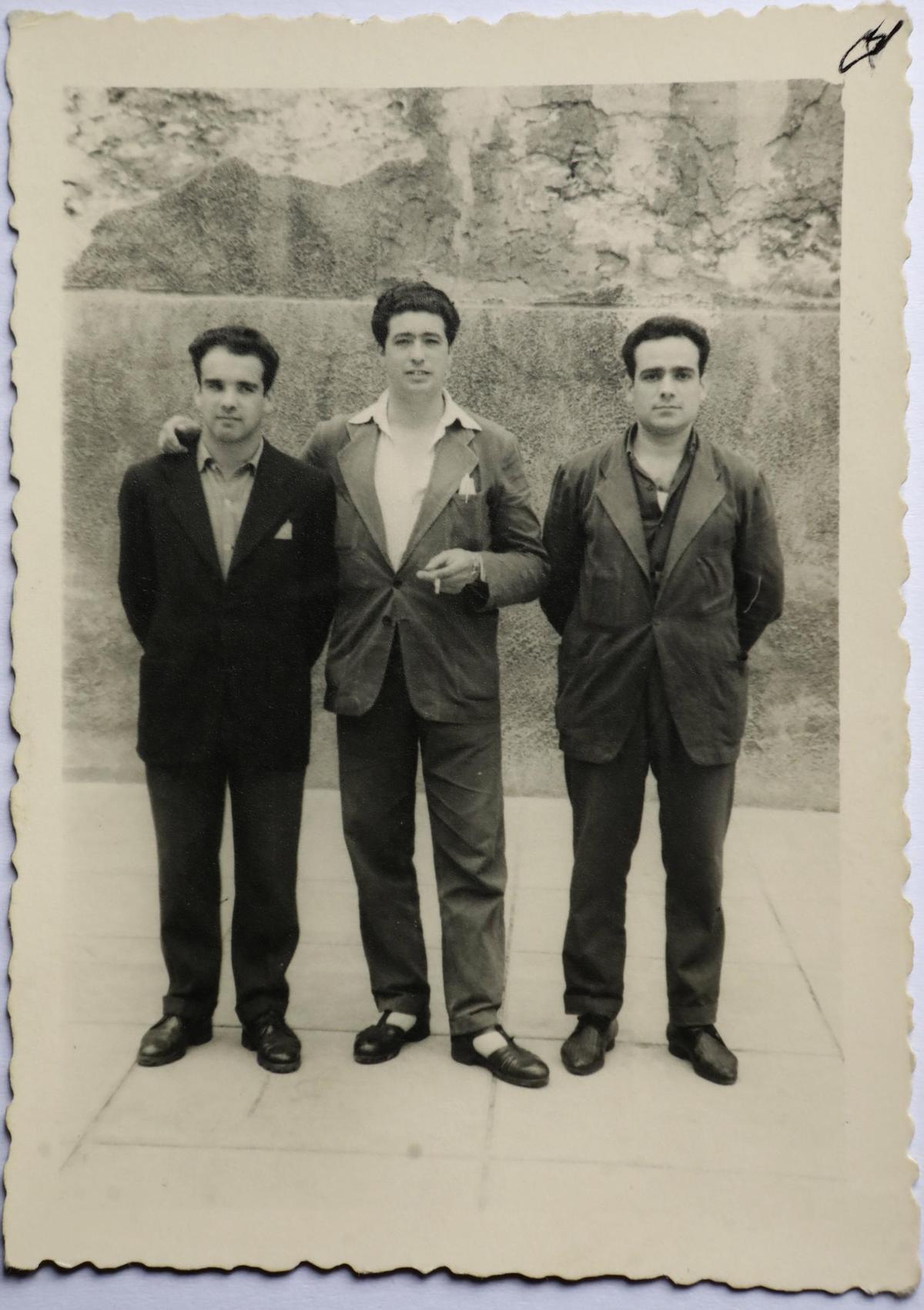 DEMOCRACIA ASTURIAS | Langreo despide a Vicente Gutiérrez Solís, "un ...