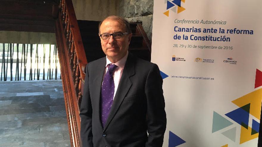 "La Carta Magna está obsoleta, debe ponerse al día y proteger las ...