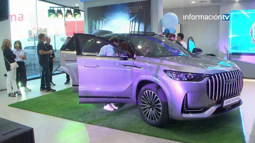 Alimotor presenta el Jaecoo 8 en la SHS Fever Night