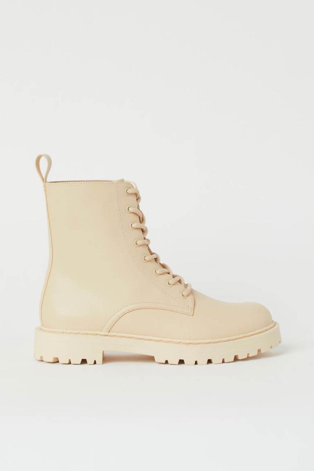 Las mejores botas militares de Mango, Stradivarius y H&M que ya son ...