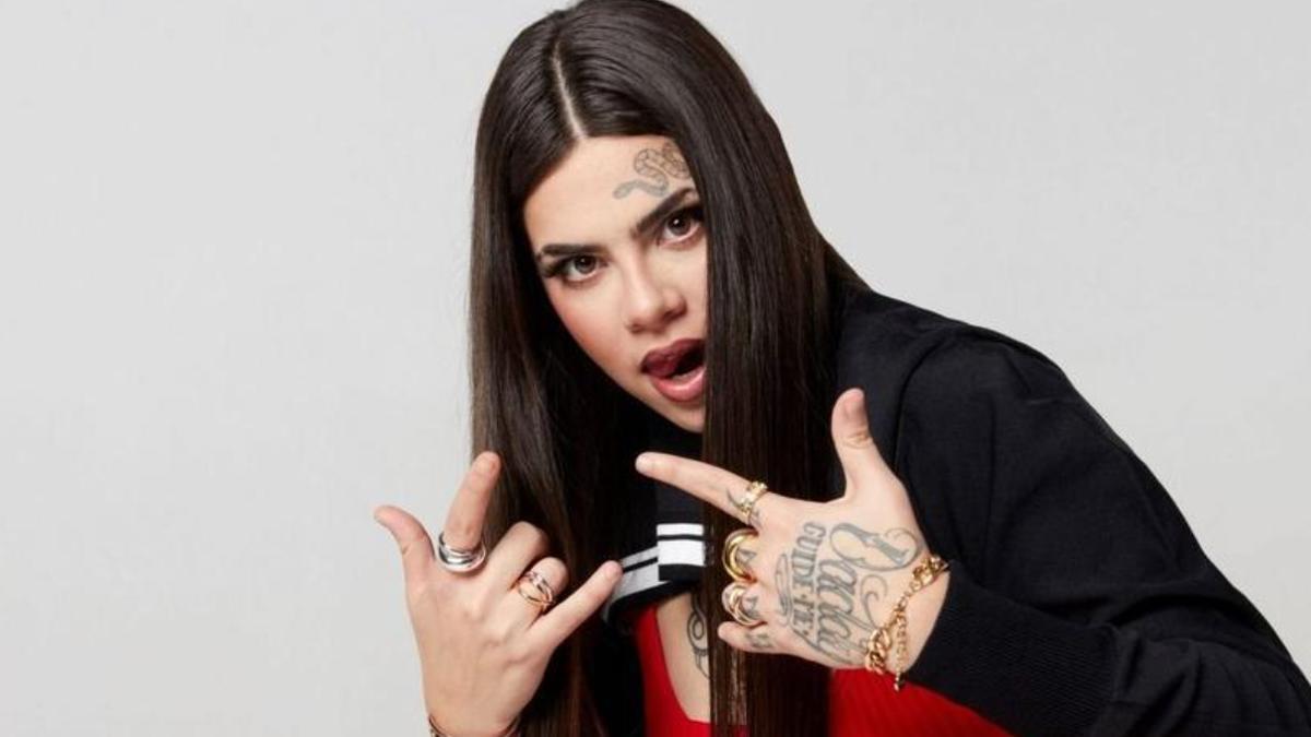 Descubre a Ptazeta: La rapera canaria que está revolucionando el ...