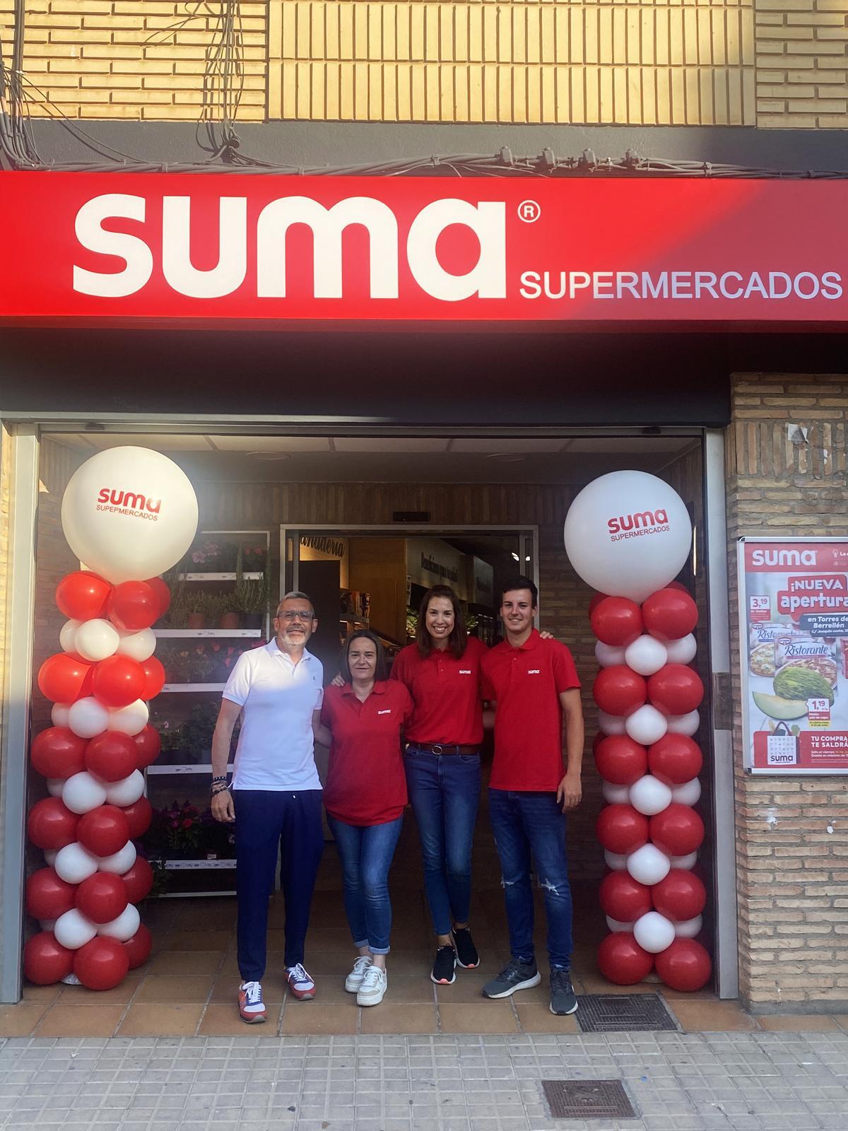 La única tienda en Torres de Berrellén se transforma en un supermercado ...