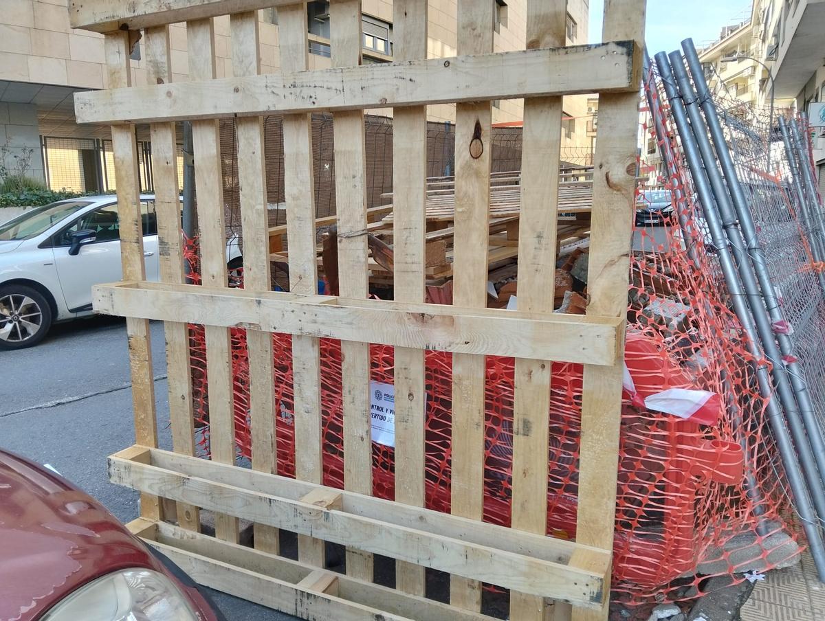 CONTENEDORES DE OBRA EN PLASENCIA: El ayuntamiento refuerza su ...