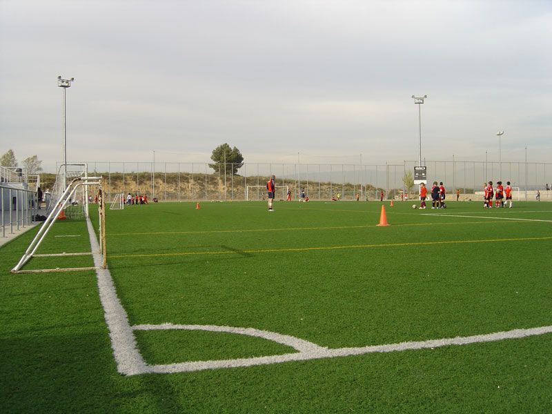 Mollet organiza un fin de semana formativo de futbol con los veteranos ...