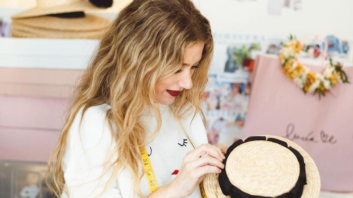 LUCÍA BE ESTAFA | Acusan de estafa a Lucía Be tras anunciar el cierre ...