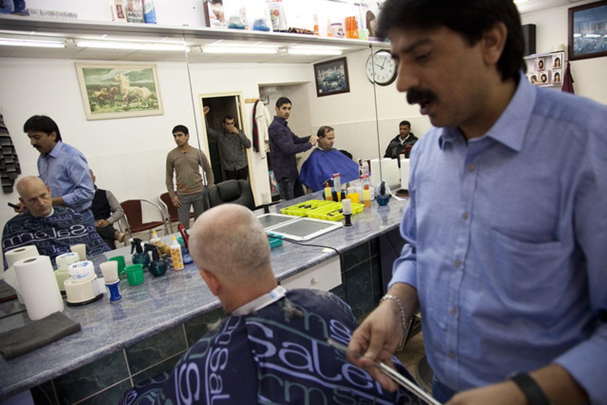 Barcelona es la puerta de entrada de la inmigración asiática