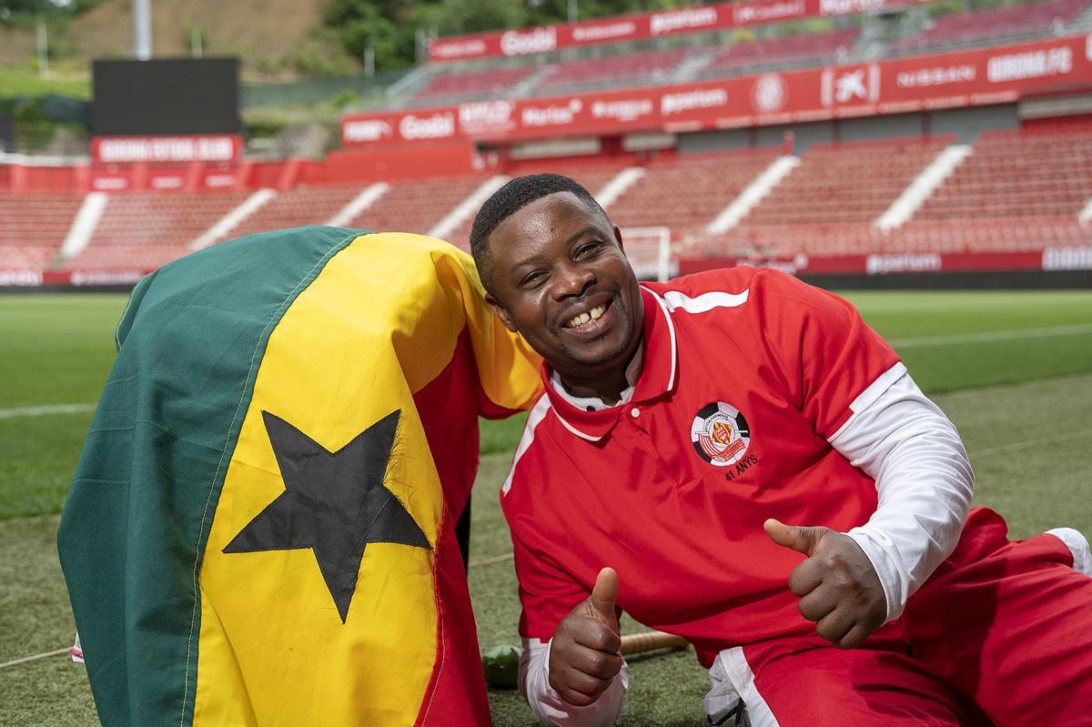 'Sisplau', el hincha más querido y feliz en Montilivi