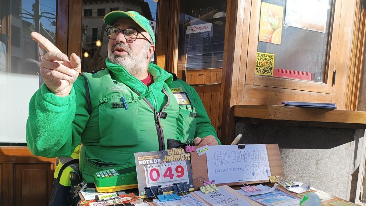 La historia de 'Bussy', el vendedor de cupones de la ONCE de Sóller que ...