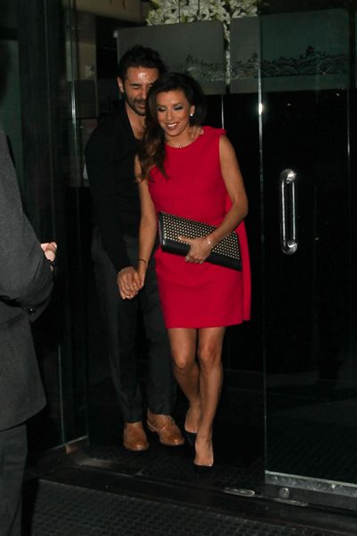 Eva Longoria sale a cenar con su novio - Cuore