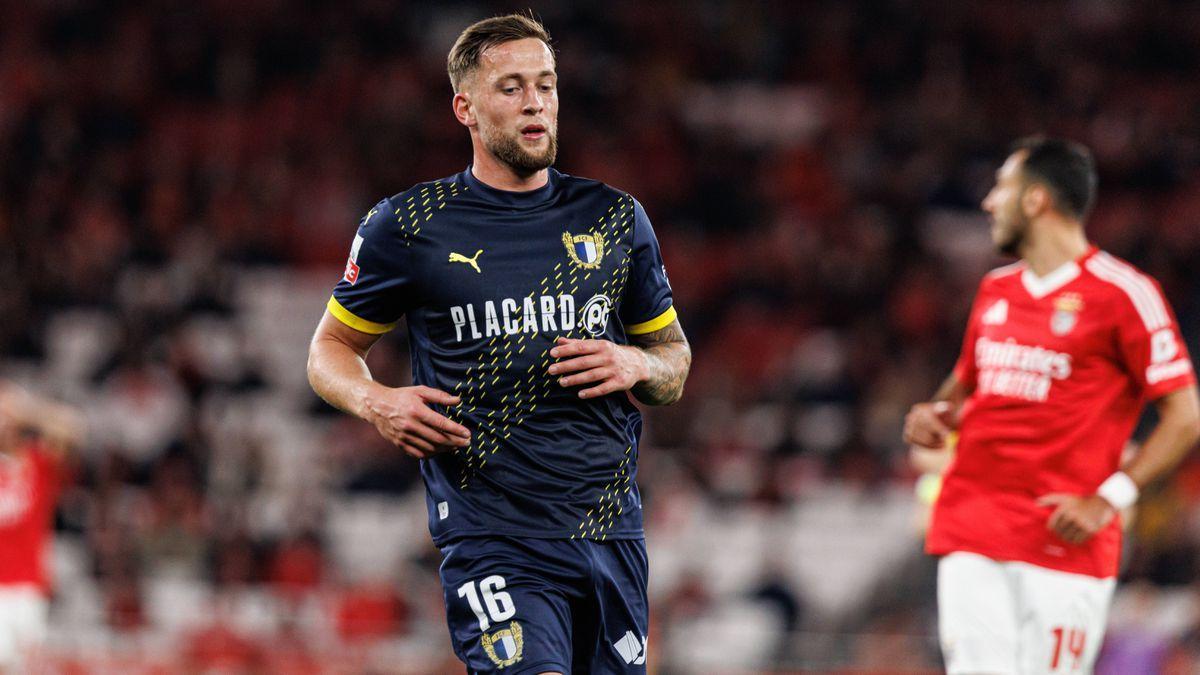 Justin De Haas, un central de consenso para el Valencia