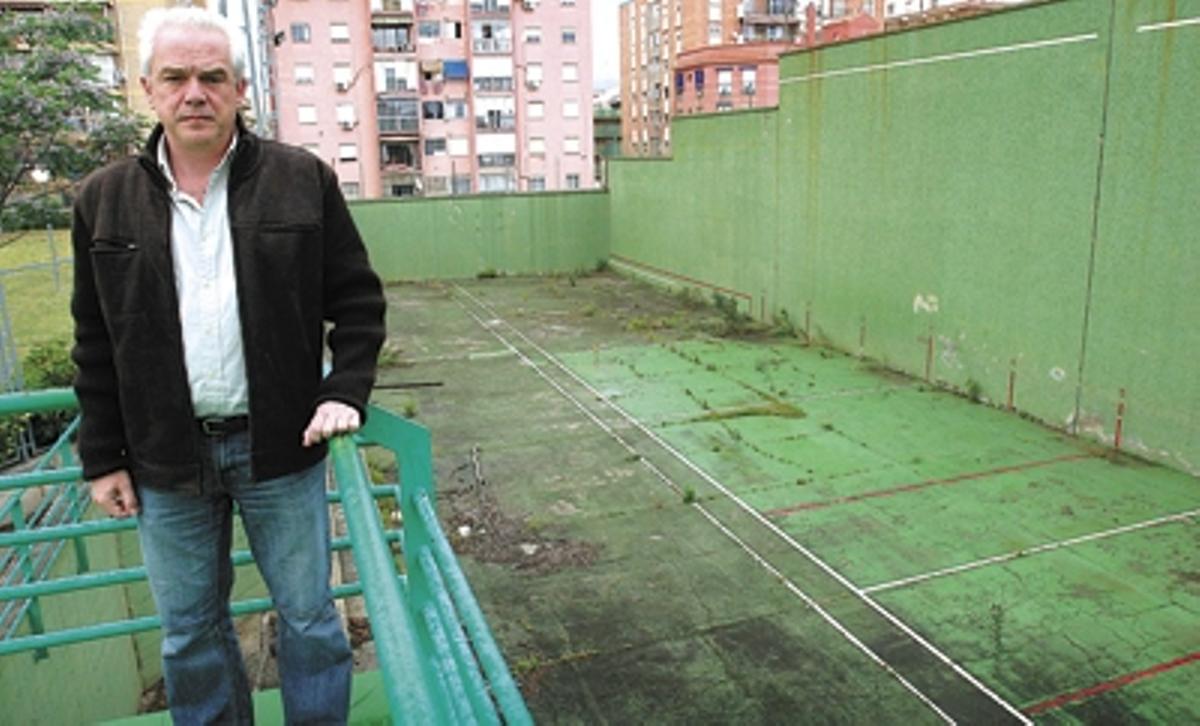 El frontón de la discordia