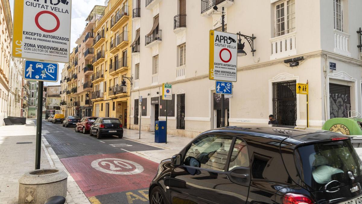 El Gobierno vigilará que Valencia aplique la zona de bajas emisiones