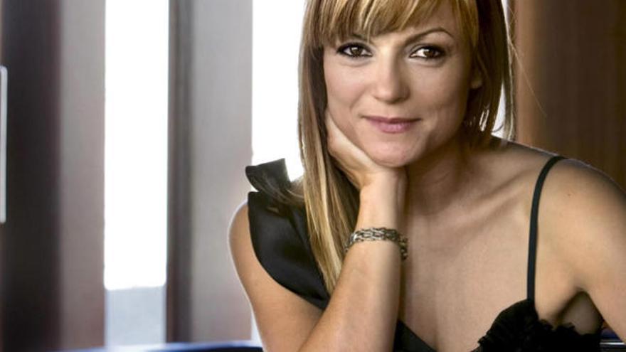 Isabel Blanco: "Ha sido un reto ponerme en manos de Almodóvar"
