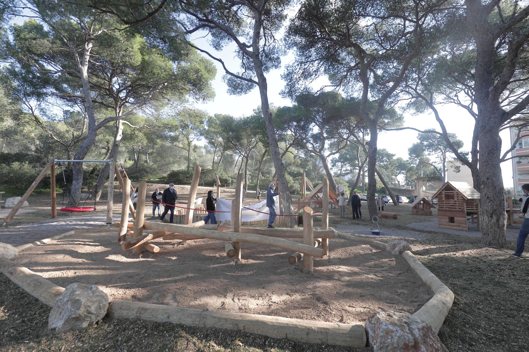 Cort inaugura el parque de aventuras del bosque de Bellver entre ...