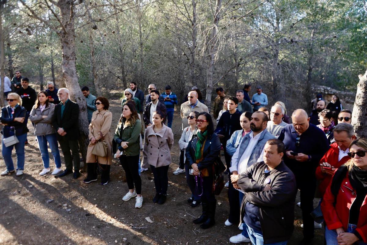 Paterna conmemora el Día de la República en un homenaje en el "paredón ...