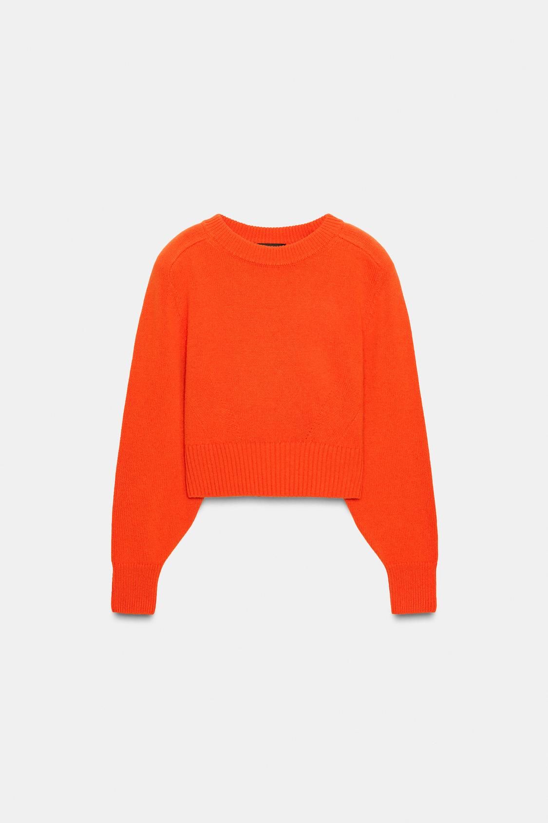 A punto de agotarse el jersey naranja de Zara que ha llevado Rocío ...