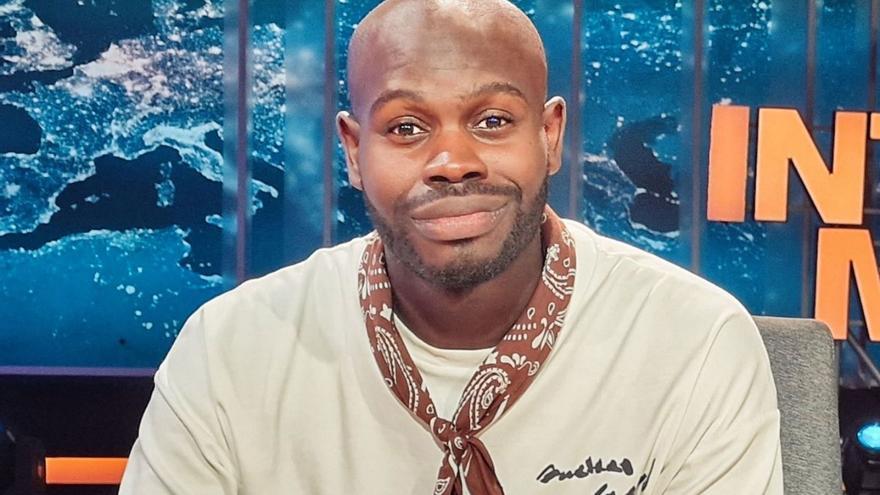 Lamine Thior, humorista que actúa en Gijón: "El humor es la mejor vía ...