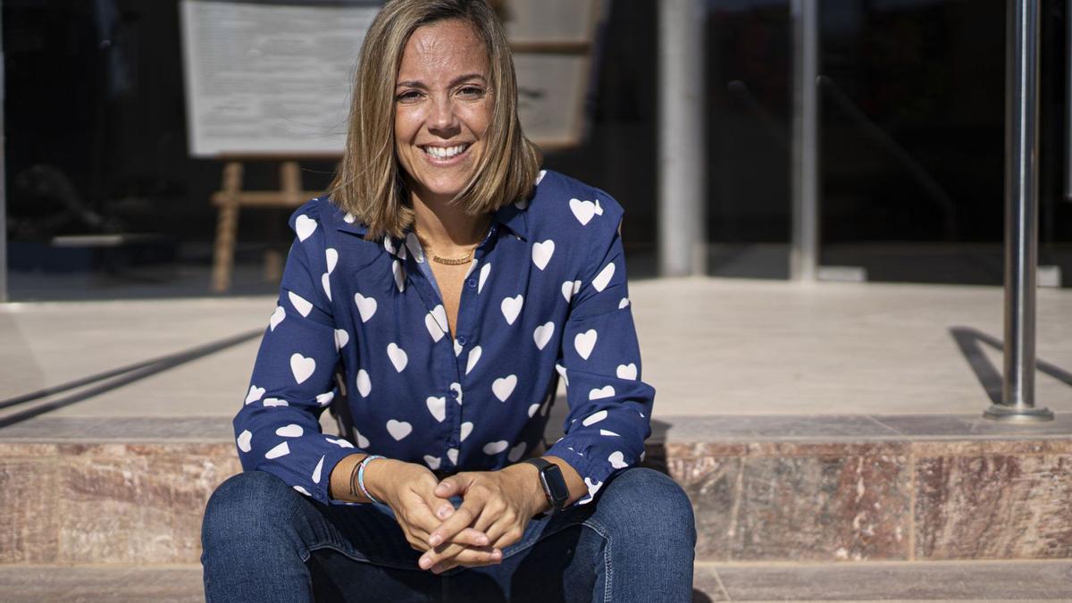 Manuela López Serra: «Tener un hijo es un doble nacimiento: nace un ...