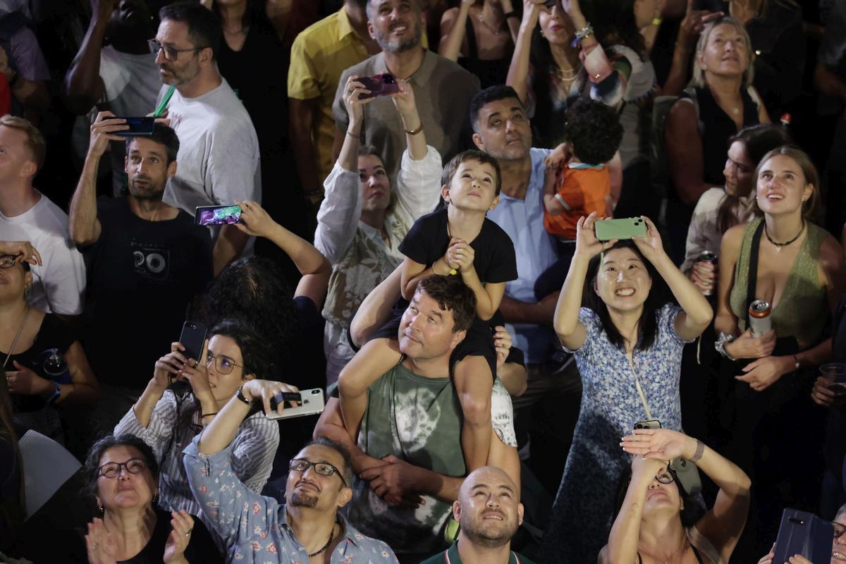 Empieza La Mercè 2023 con el 'Toc d'Inici' | FOTOS