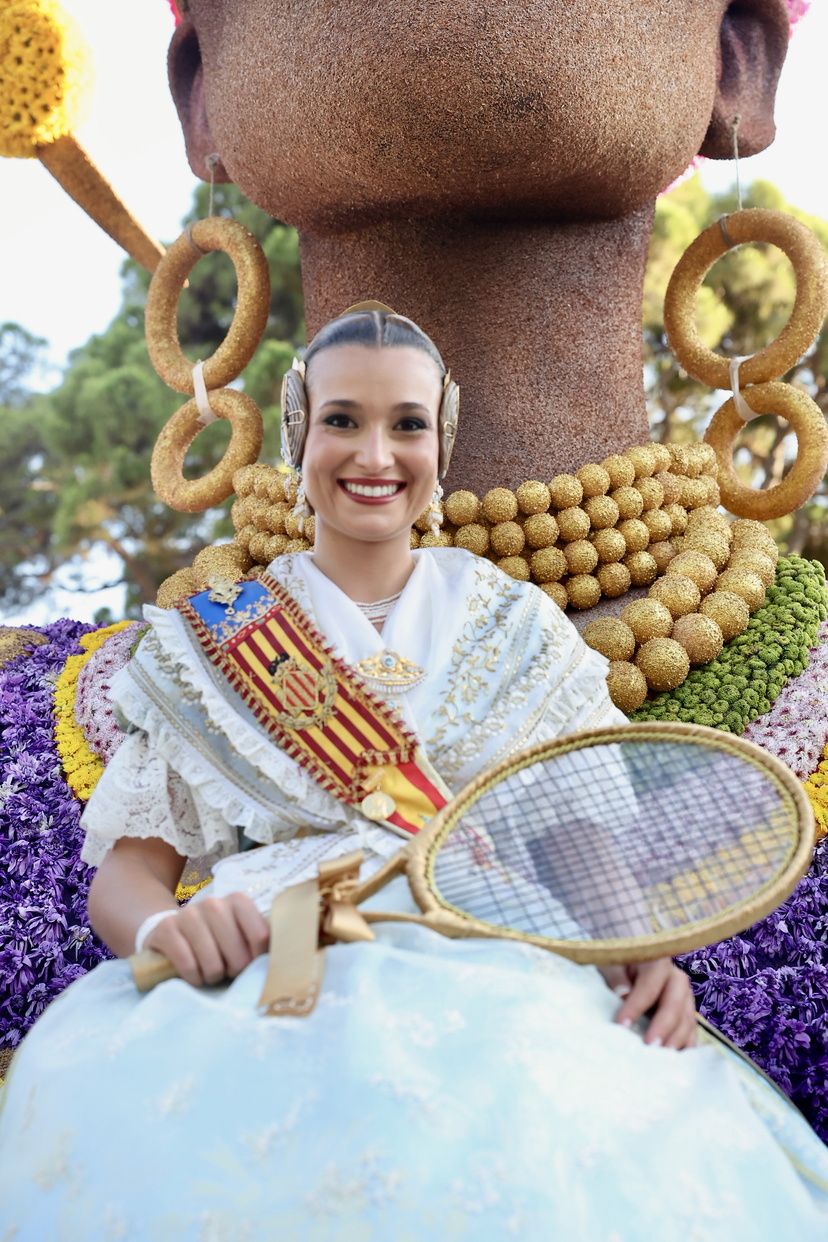 Las mejores fotos de Berta, Lucía y las cortes de honor en la Batalla ...