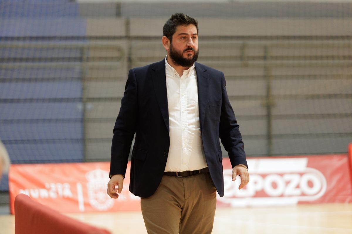 Josan González: “En un derbi vamos a la guerra con los que estemos”