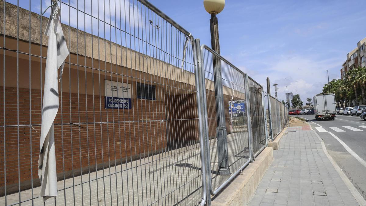 Ciudad de Asís, el hastío de un barrio de Alicante con falta de instalaciones - Información