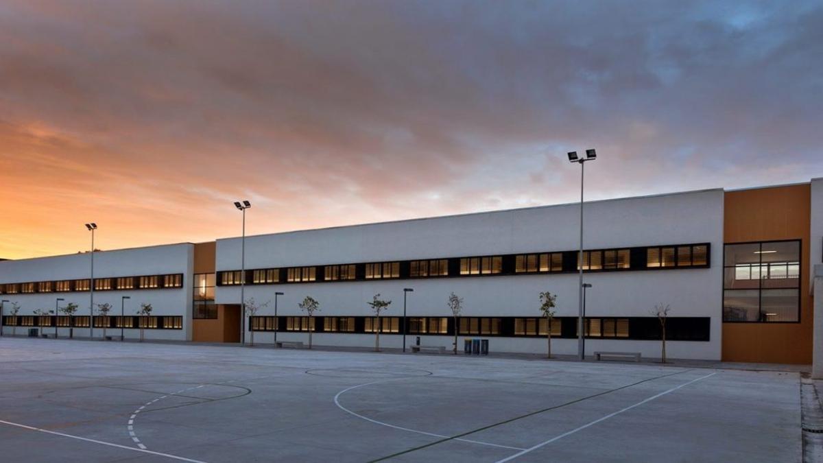 Calor en las aulas| Quejas por el intenso calor en el CEIP Les Terretes
