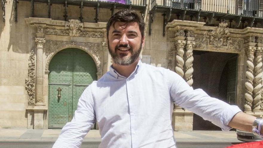 Toño Abad: «Queremos rebajar la tensión para hacer un Orgullo de todos ...