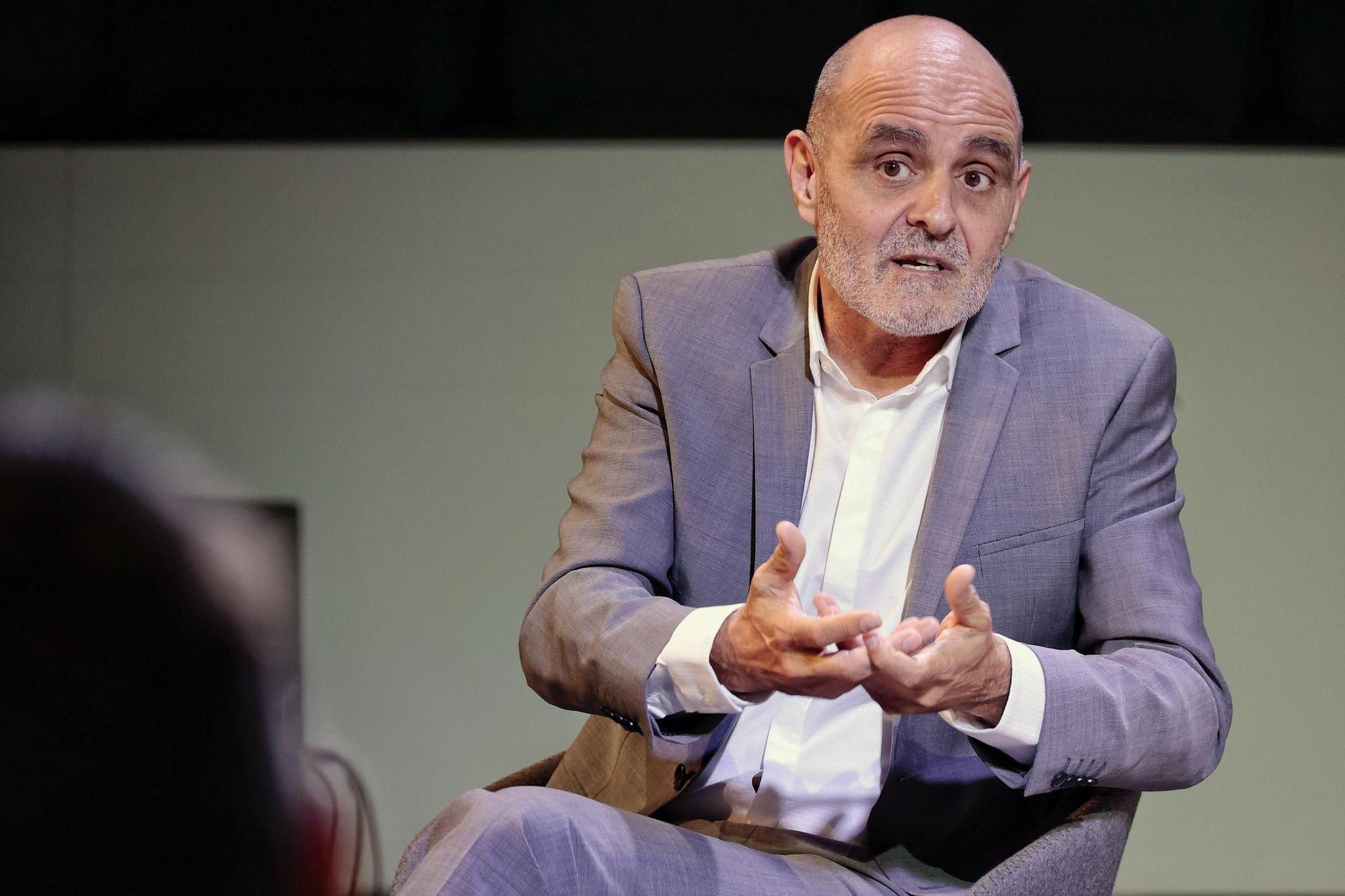 FOTOS CANARIAS: Mesa de expertos 'El papel de las fundaciones en la transformación social y ...