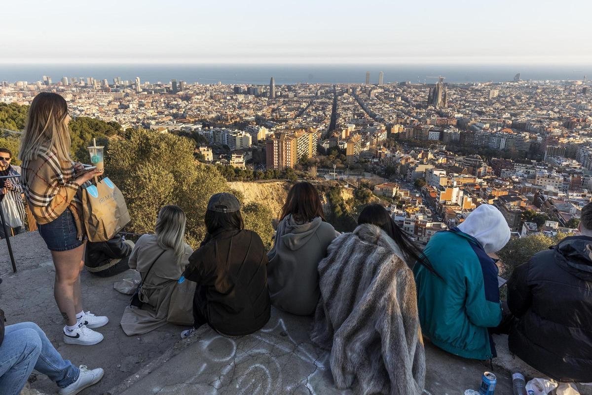 Los bunkers del Carmel, la mejor vista de Barcelona | FOTOS