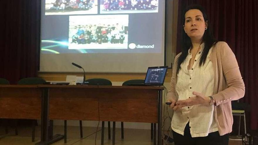 El magnetismo, cierre de la semana de la ciencia en el Instituto Río Nora