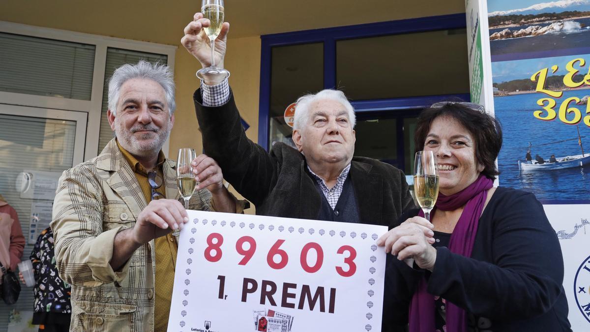 L'Anxova Milionària de l'Escala dispara les vendes de la loteria de Nadal