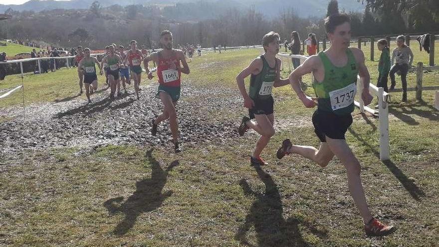 Tristan Rees y Paula González, con autoridad