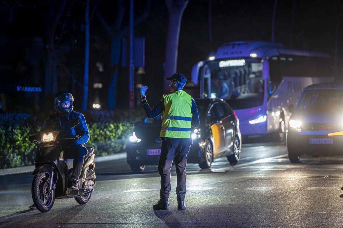 Barcelona sufre el gran apagón hasta la madrugada