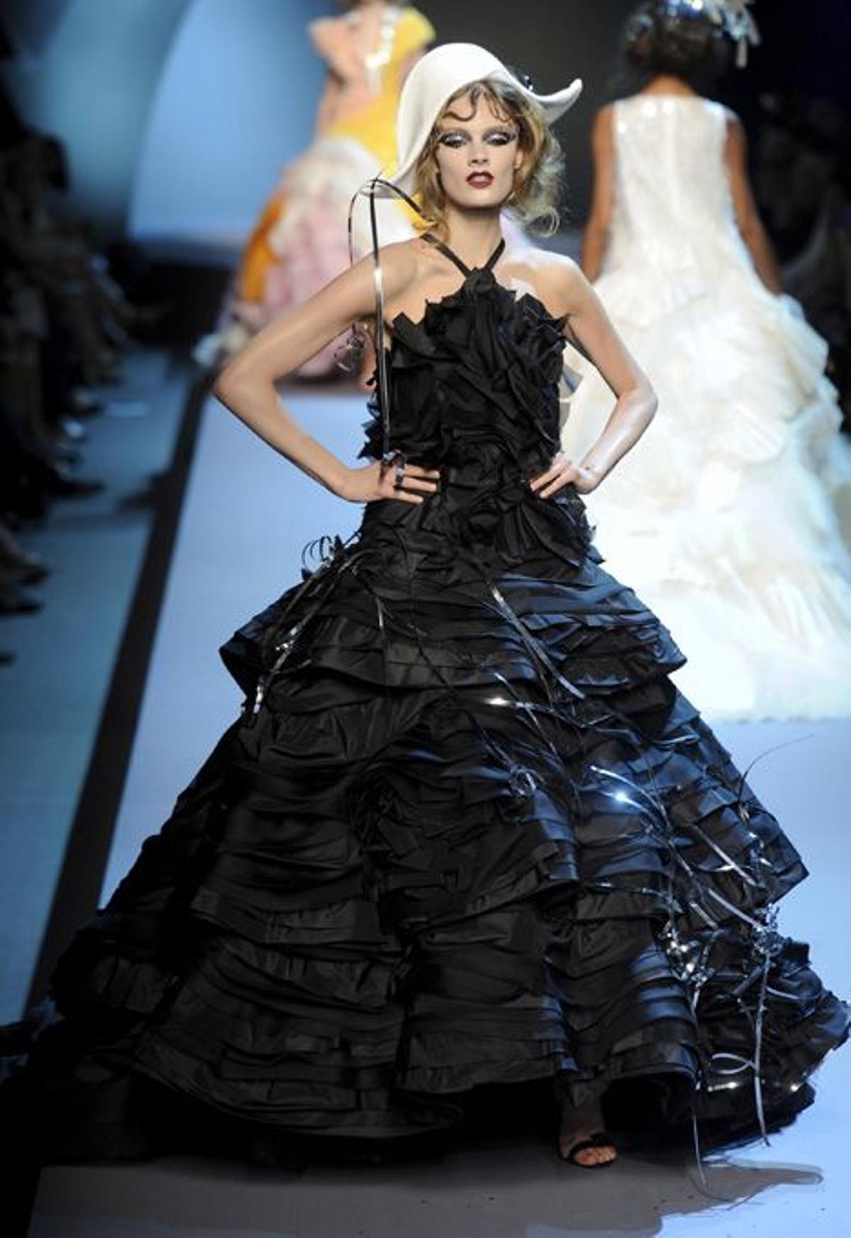 París Alta Costura: Dior sin Galliano - Woman