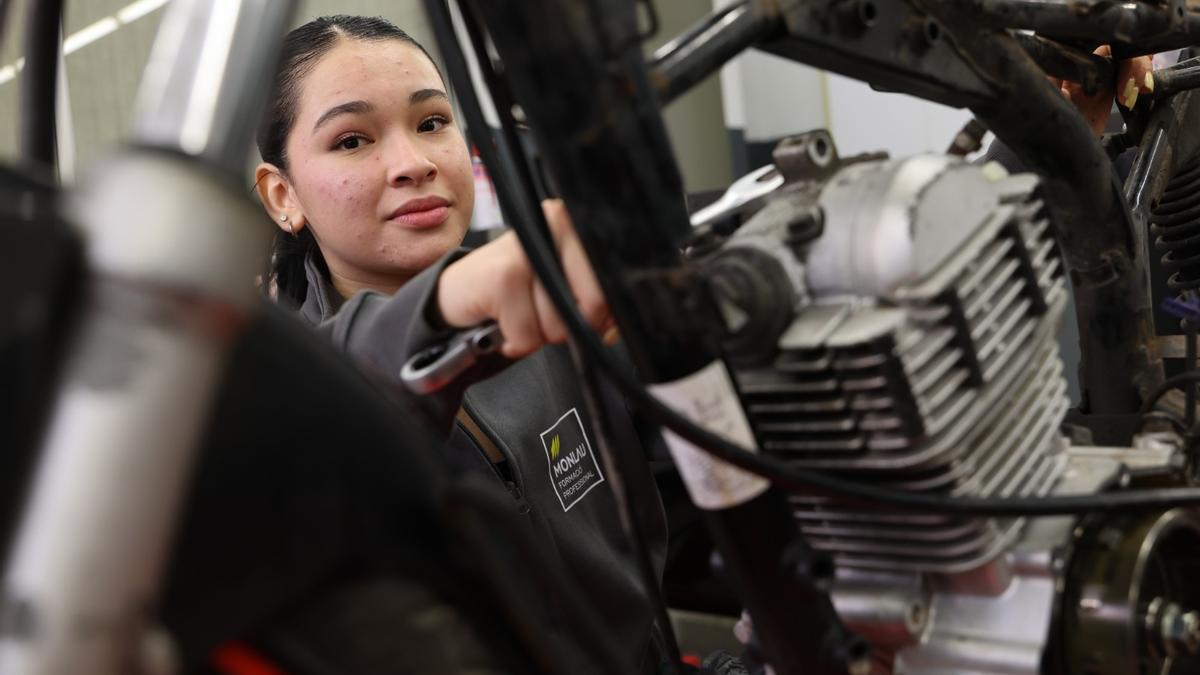 Escarleth Figueroa, estudiante de FP: "Quiero ser profe de Mecánica ...